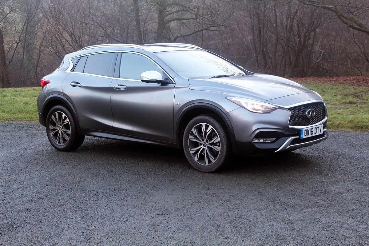 Infiniti QX30 full road test | Car reviews 2017 | The Car Expert