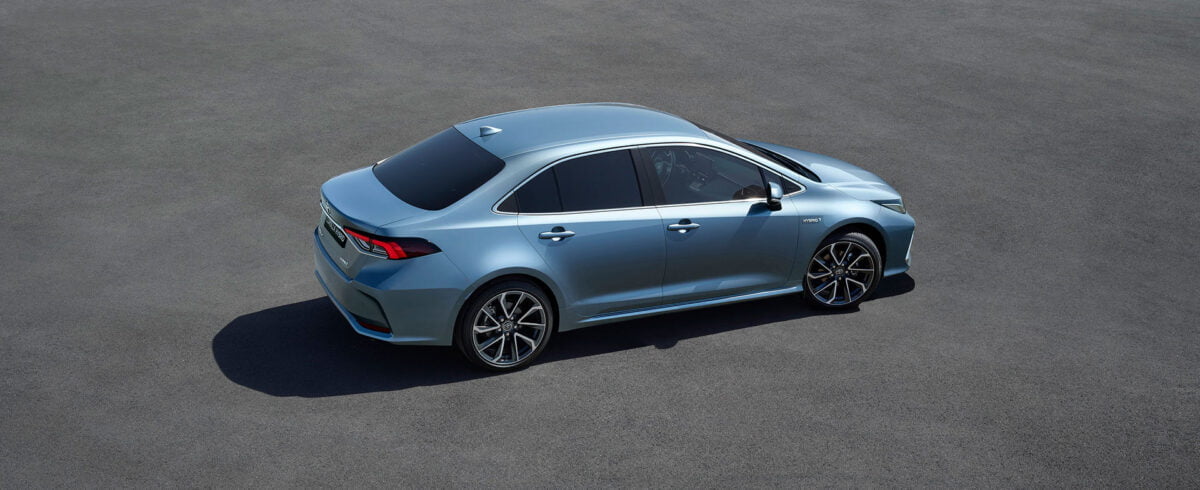 Toyota Corolla saloon returns to UK | The Car Expert