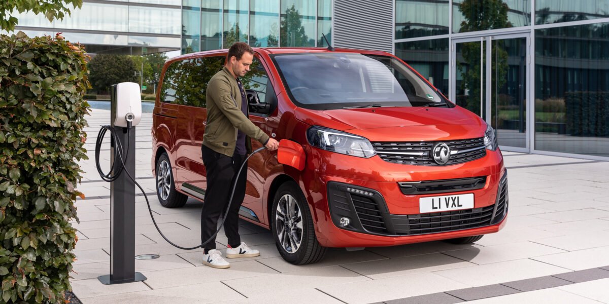 Vauxhall, Peugeot and Citroën make MPVs EV-only | The Car Expert