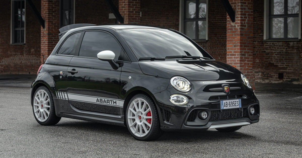 Abarth 695 (2016 - present) | Expert Rating | The Car Expert