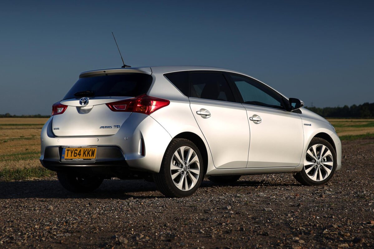 Toyota Auris (2013 to 2019) | Expert Rating | The Car Expert