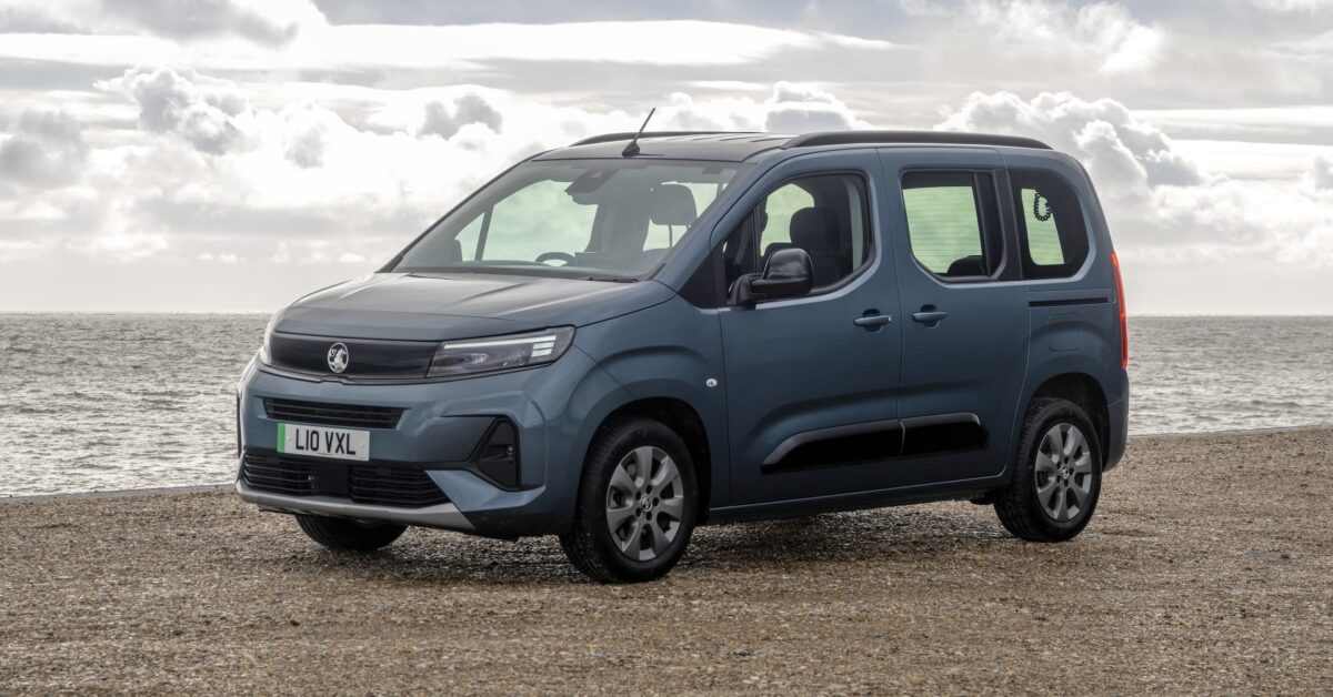 Vauxhall Combo Life Electric (2021) | Expert Rating
