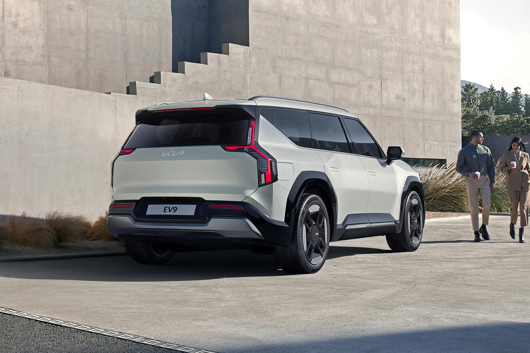 Kia unveils all-electric EV9 SUV | The Car Expert