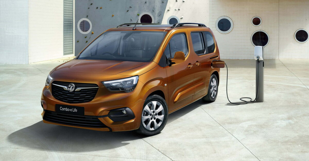 Vauxhall Combo Life Electric (2021) | Expert Rating