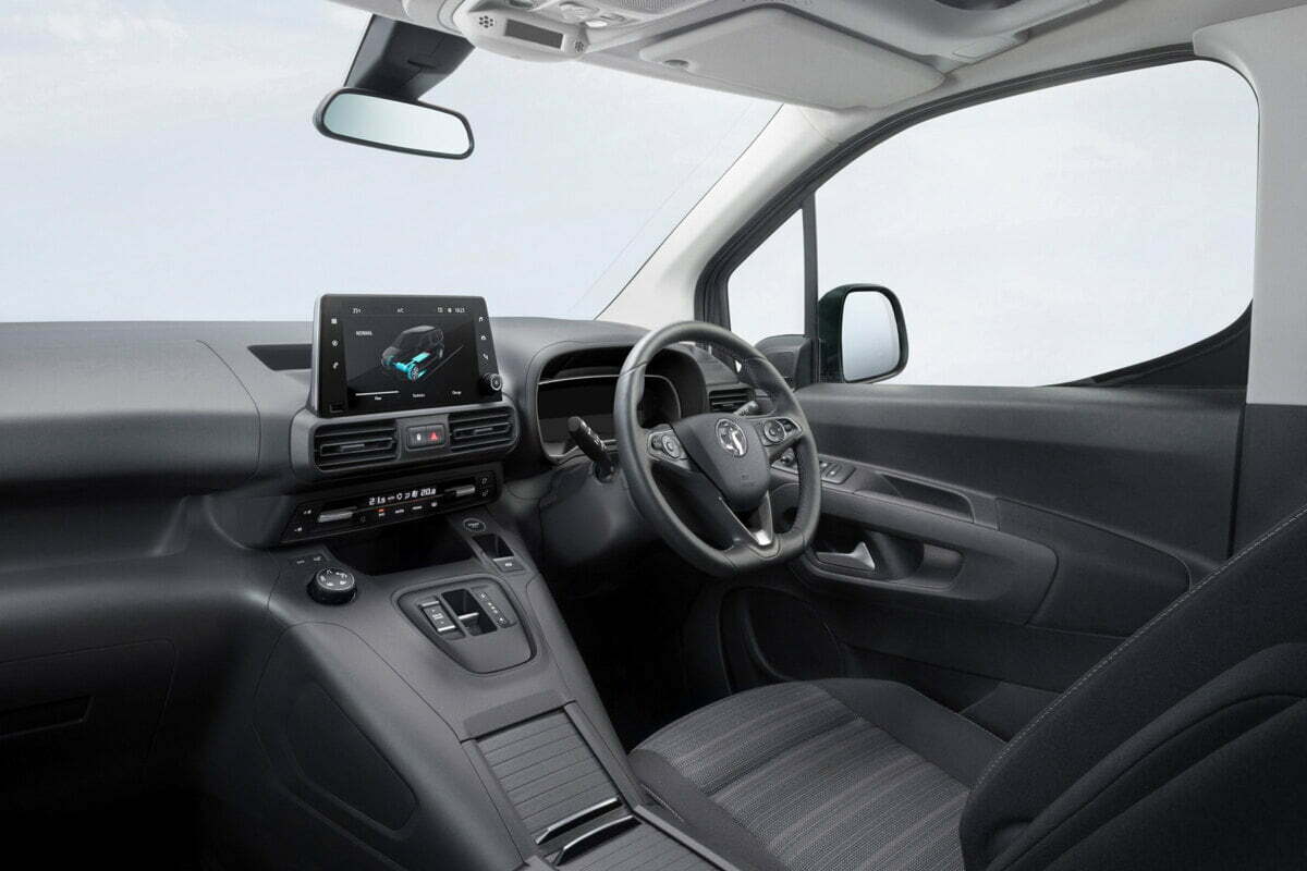 Vauxhall Combo Life Electric (2021) | Expert Rating
