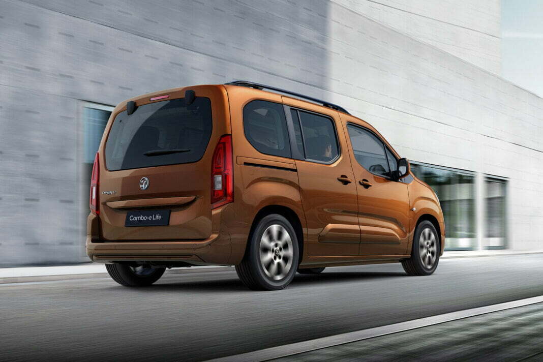 Vauxhall Combo Life Electric (2021) | Expert Rating