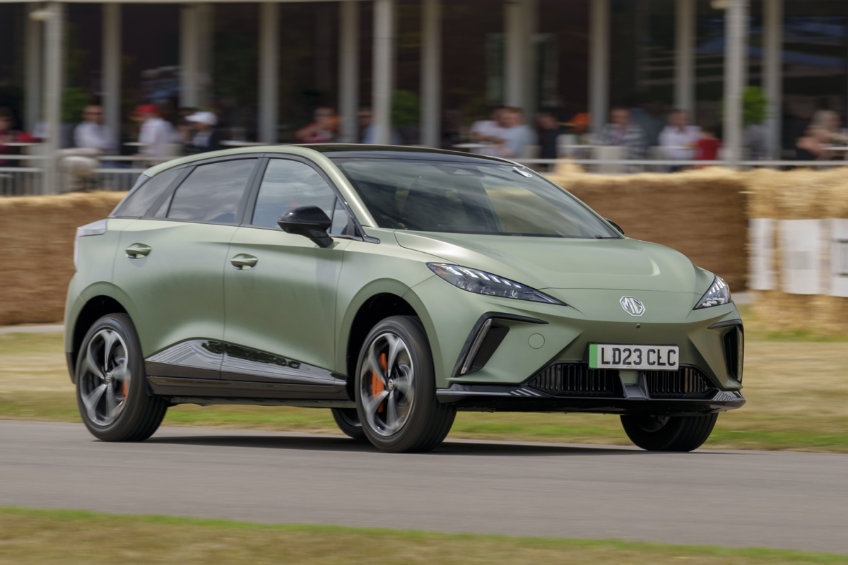 MG 4 XPower (2023 - present) | Expert Rating | The Car Expert