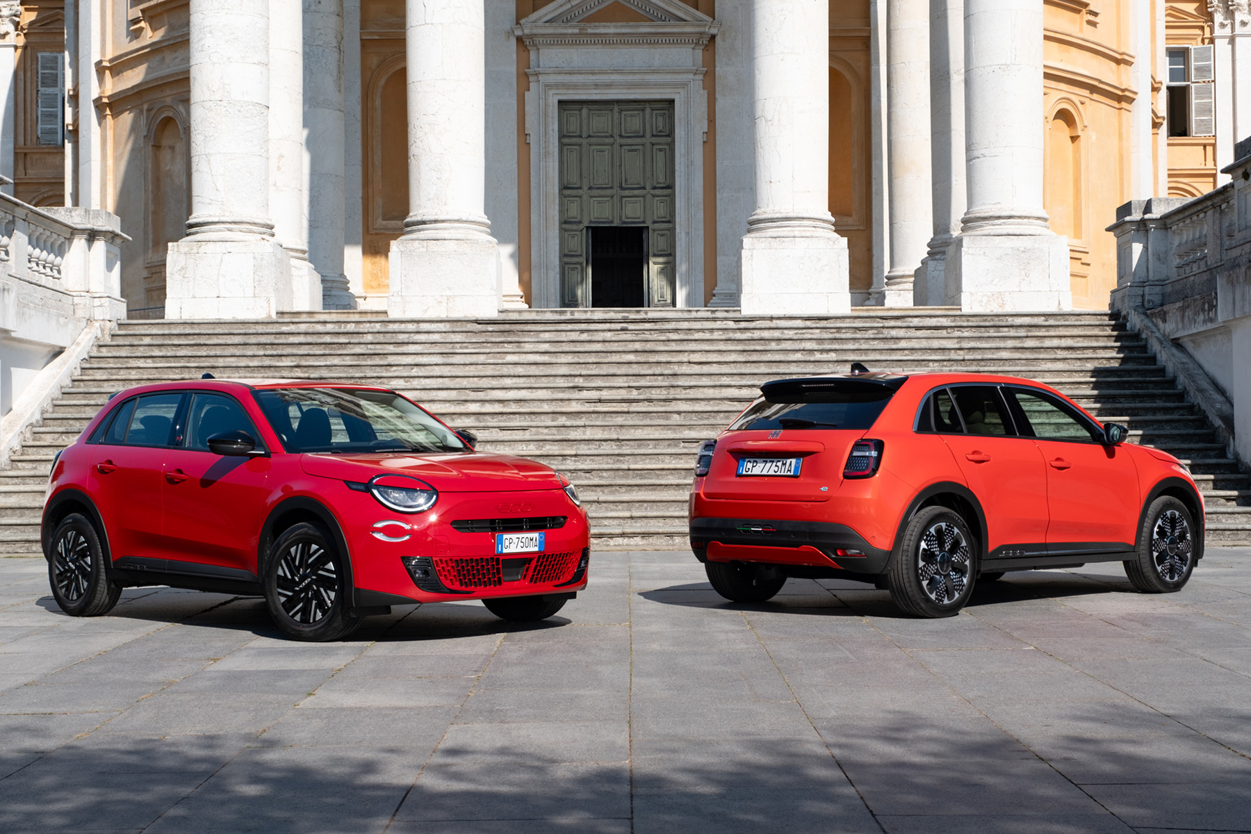 Electric Fiat 600e crossover available from October | The Car Expert