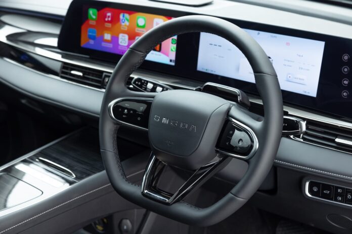 Omoda E5 test drive 2024 | The Car Expert