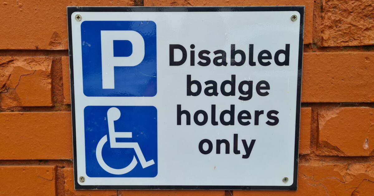 Blue badge parking - how does the scheme work? | The Car Expert