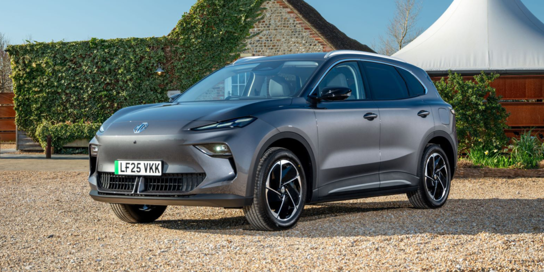 MG S6 EV (2025 - present) | Expert Rating | The Car Expert