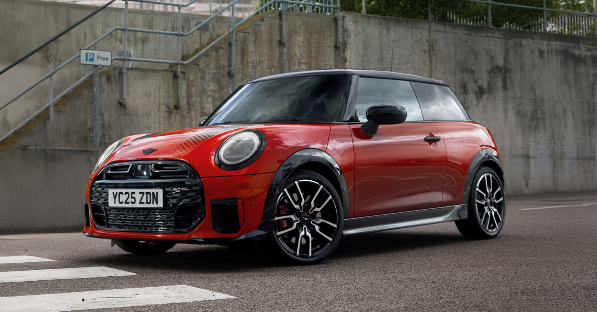 Mini John Cooper Works (2025) | Expert Rating | The Car Expert