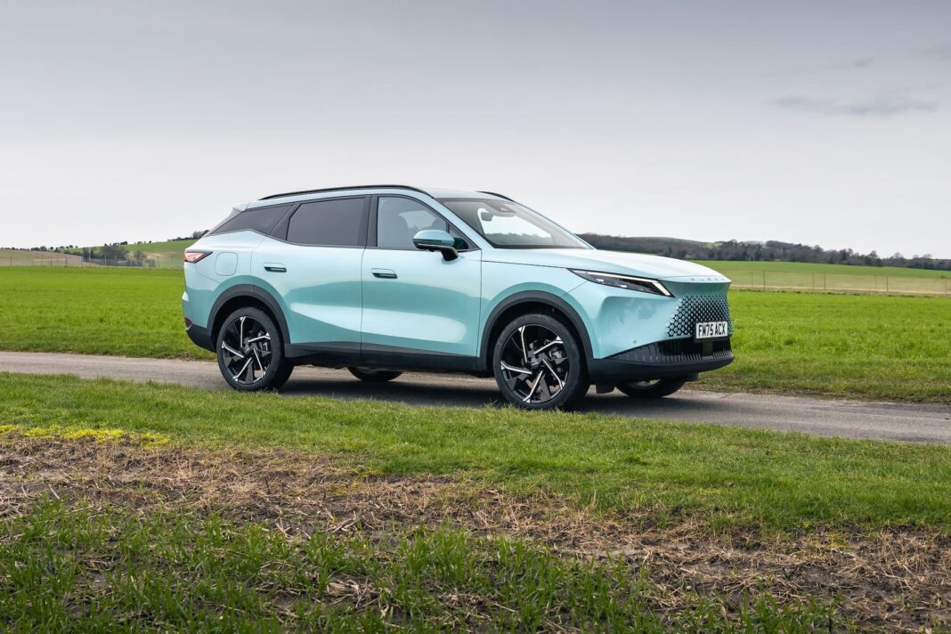 Omoda 7 review – first UK drive | The Car Expert